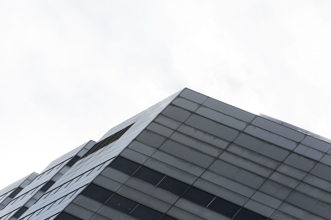 Free photo "Twisted Building"