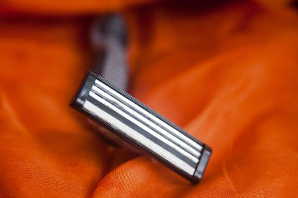 Free photo "Razor Blade Men"