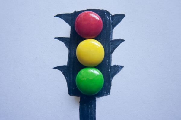 Free photo "Walk Sign Traffic Signal"